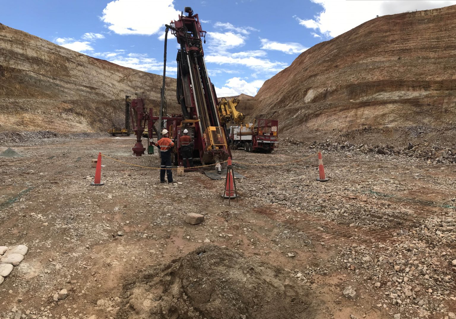 Grade Control | McKay Drilling